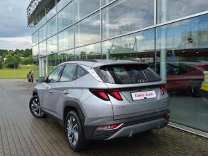Grey Hyundai Tucson 2023 in Vilnius, with an engine capacity of 1.60 L and mileage of 39 thousand km for 23900 €, photo 4 on AUTOMOTO.COM.LV