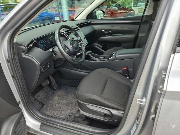 Pelēks Hyundai Tucson 2023 Viļņa, ar dzinēja tilpumu 1.60 L un nobraukumu 39 tūkst. km par 23900 €, foto 8 vietnē AUTOMOTO.COM.LV
