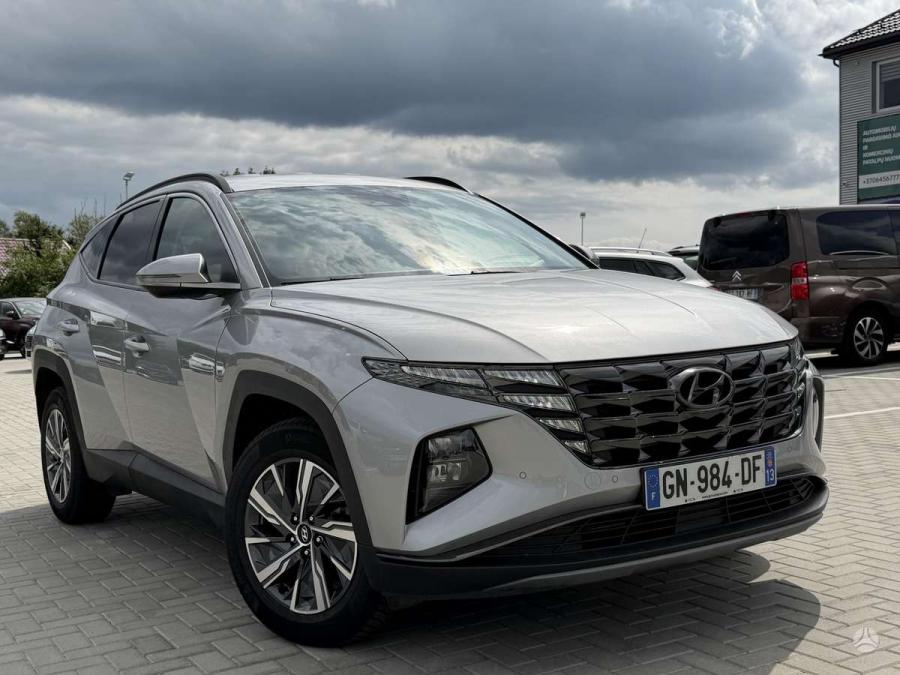 Grey Hyundai Tucson 2023 in Taurage, with an engine capacity of 1.60 L and mileage of 162 thousand km for 18300 €, photo 4 on AUTOMOTO.COM.LV