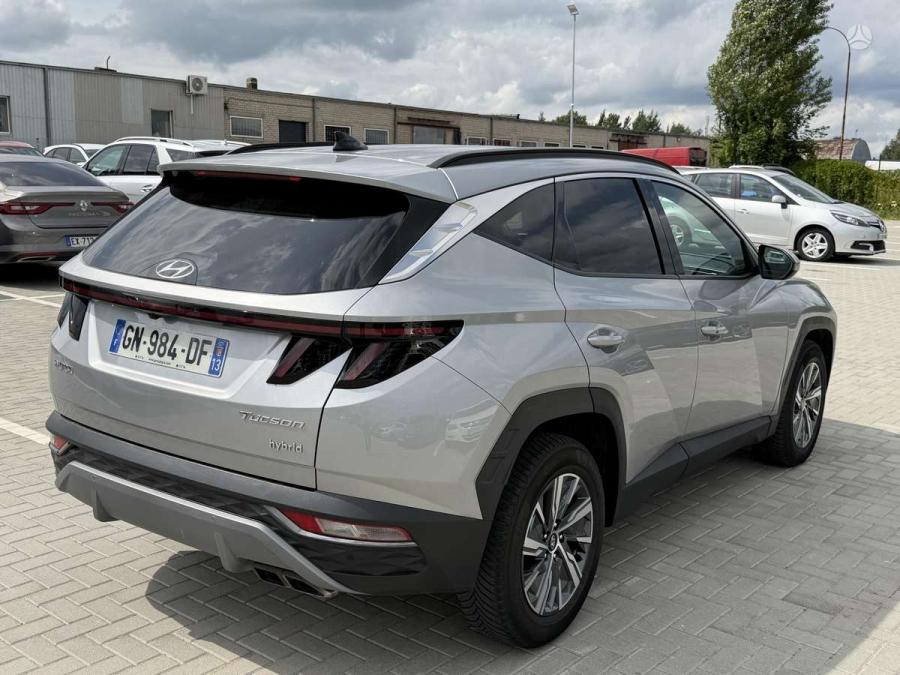 Grey Hyundai Tucson 2023 in Taurage, with an engine capacity of 1.60 L and mileage of 162 thousand km for 18300 €, photo 7 on AUTOMOTO.COM.LV