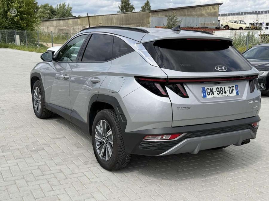 Grey Hyundai Tucson 2023 in Taurage, with an engine capacity of 1.60 L and mileage of 162 thousand km for 18300 €, photo 9 on AUTOMOTO.COM.LV