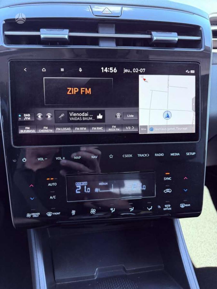 Grey Hyundai Tucson 2023 in Taurage, with an engine capacity of 1.60 L and mileage of 162 thousand km for 18300 €, photo 30 on AUTOMOTO.COM.LV