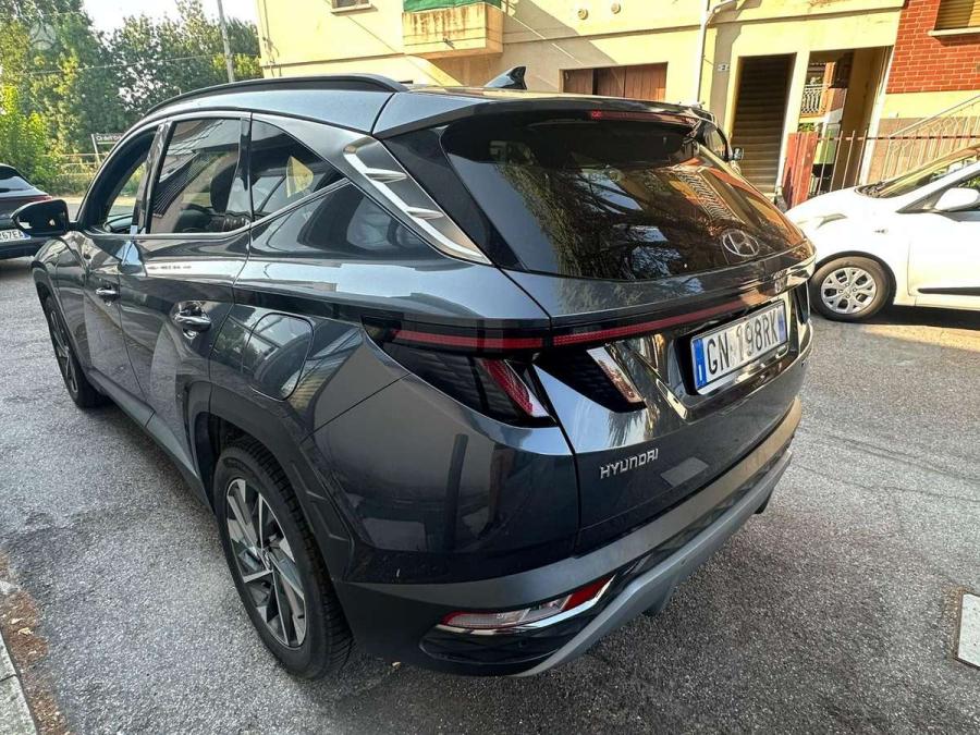 Grey Hyundai Tucson 2023 in Vilnius, with an engine capacity of 0.00 L and mileage of 154 thousand km for 15900 €, photo 5 on AUTOMOTO.COM.LV
