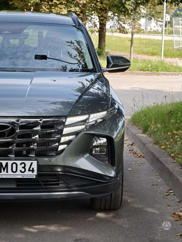 Pelēks Hyundai Tucson 2023 Viļņa, ar dzinēja tilpumu 1.60 L un nobraukumu 74 tūkst. km par 25000 €, foto 4 vietnē AUTOMOTO.COM.LV