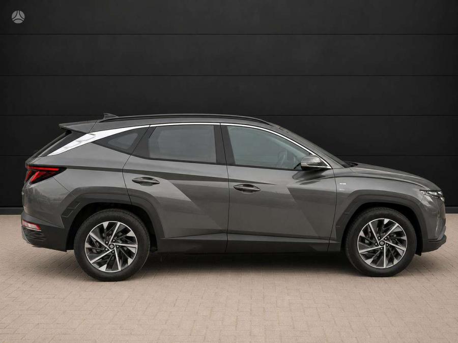 Grey Hyundai Tucson 2023 in Vilnius, with an engine capacity of 1.60 L and mileage of 95 thousand km for 23550 €, photo 5 on AUTOMOTO.COM.LV