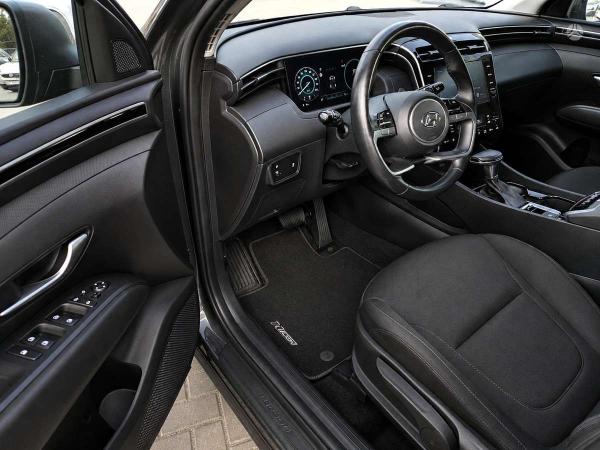 Grey Hyundai Tucson 2023 in Vilnius, with an engine capacity of 1.60 L and mileage of 95 thousand km for 23550 €, photo 8 on AUTOMOTO.COM.LV