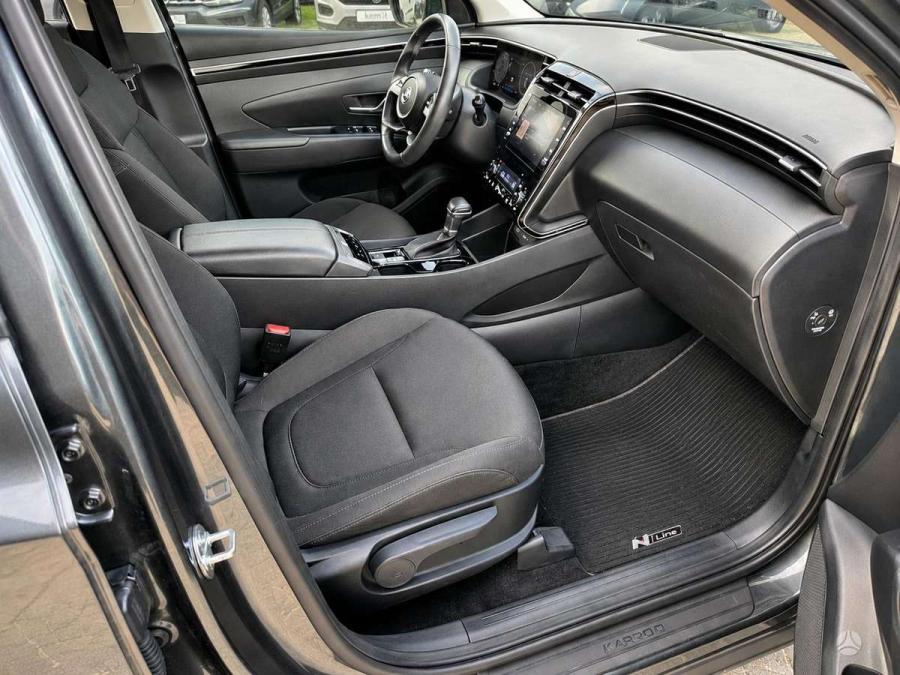 Grey Hyundai Tucson 2023 in Vilnius, with an engine capacity of 1.60 L and mileage of 95 thousand km for 23550 €, photo 23 on AUTOMOTO.COM.LV