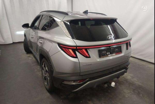 Pelēks Hyundai Tucson 2023 Viļņa, ar dzinēja tilpumu 1.60 L un nobraukumu 125 tūkst. km par 23490 €, foto 4 vietnē AUTOMOTO.COM.LV
