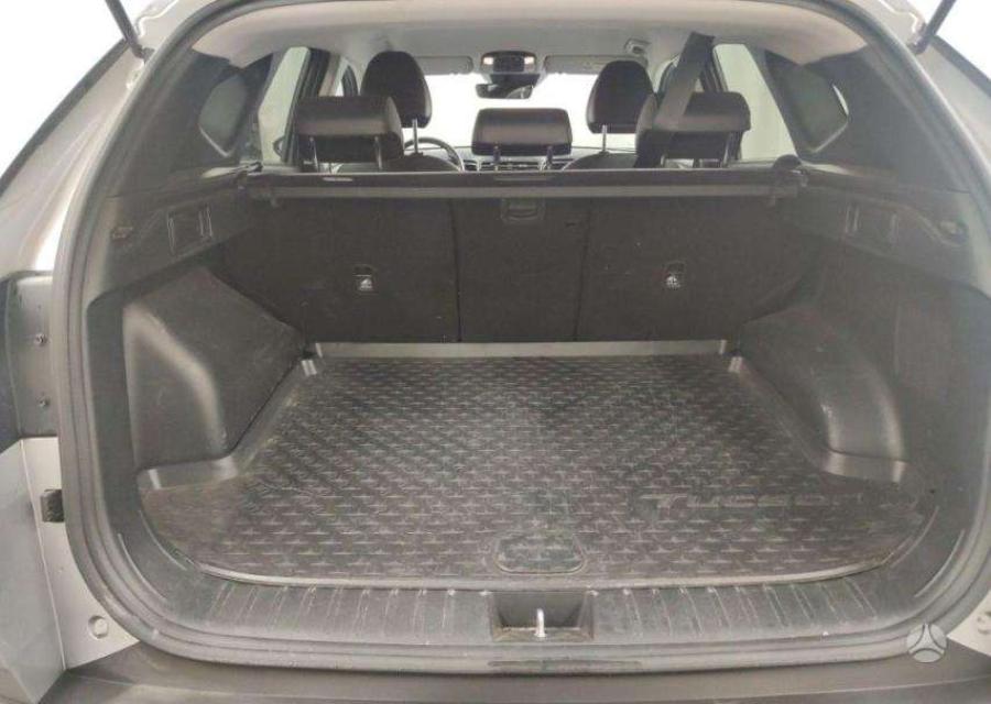 Pelēks Hyundai Tucson 2023 Viļņa, ar dzinēja tilpumu 1.60 L un nobraukumu 125 tūkst. km par 23490 €, foto 14 vietnē AUTOMOTO.COM.LV