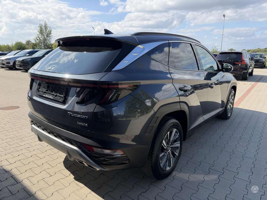 Pelēks Hyundai Tucson 2023 Šauļi, ar dzinēja tilpumu 1.60 L un nobraukumu 161 tūkst. km par 19990 €, foto 11 vietnē AUTOMOTO.COM.LV