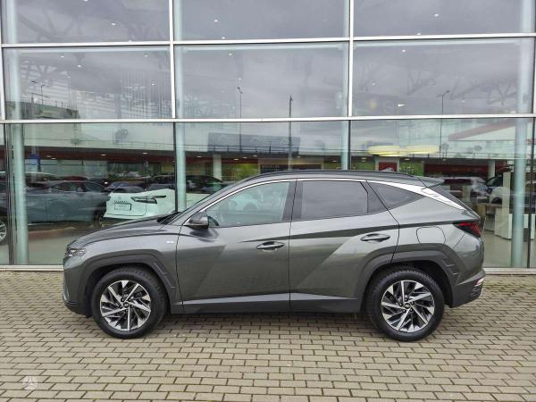 Pelēks Hyundai Tucson 2023 Viļņa, ar dzinēja tilpumu 1.60 L un nobraukumu 48 tūkst. km par 23900 €, foto 3 vietnē AUTOMOTO.COM.LV