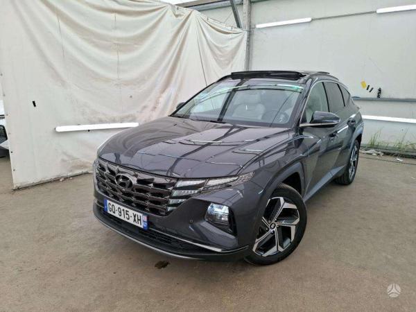 Hyundai Tucson 2023 in Vilnius on AUTOMOTO.COM.LV Grey Hyundai Tucson 2023 in Vilnius, with an engine capacity of 1.60 L and mileage of 89 thousand km for 24990 β¬, photo 1 on AUTOMOTO.COM.LV