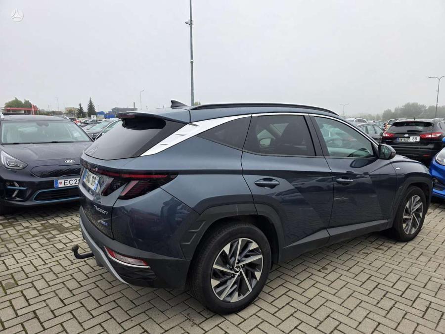Pelēks Hyundai Tucson 2023 Tauragė, ar dzinēja tilpumu 1.60 L un nobraukumu 171 tūkst. km par 17182 €, foto 5 vietnē AUTOMOTO.COM.LV