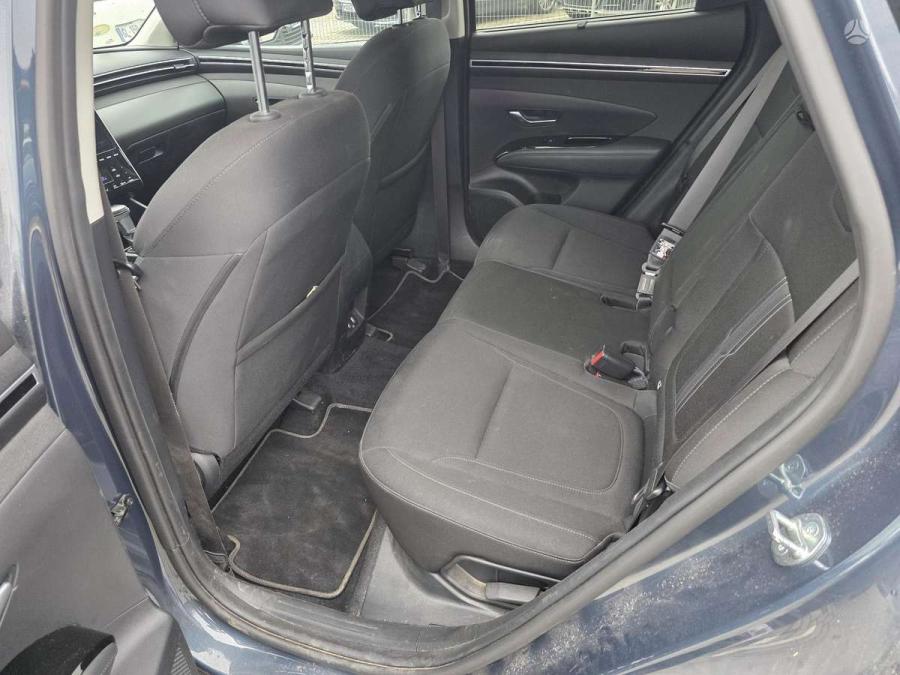 Pelēks Hyundai Tucson 2023 Tauragė, ar dzinēja tilpumu 1.60 L un nobraukumu 171 tūkst. km par 17182 €, foto 9 vietnē AUTOMOTO.COM.LV