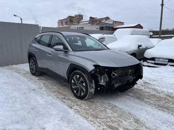 Pelēks Hyundai Tucson 2024 Kauņa, ar dzinēja tilpumu 1.60 L un nobraukumu 52 tūkst. km par 10900 €, foto 2 vietnē AUTOMOTO.COM.LV