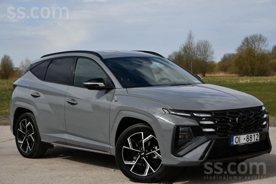 Grey Hyundai Tucson 2024 in Riga, with an engine capacity of 1.60 L and mileage of 9 thousand km for 33650 €, photo 9 on AUTOMOTO.COM.LV