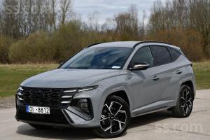 Grey Hyundai Tucson 2024 in Riga, with an engine capacity of 1.60 L and mileage of 9 thousand km for 33650 €, photo 12 on AUTOMOTO.COM.LV