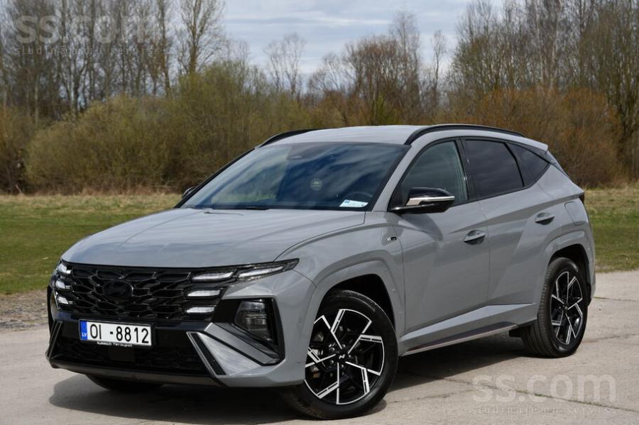 Grey Hyundai Tucson 2024 in Riga, with an engine capacity of 1.60 L and mileage of 9 thousand km for 33650 €, photo 12 on AUTOMOTO.COM.LV