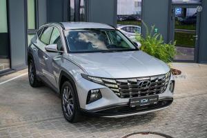 Pelēks Hyundai Tucson 2024 Marijampole, ar dzinēja tilpumu 1.60 L un nobraukumu 36 tūkst. km par 31450 €, foto 3 vietnē AUTOMOTO.COM.LV