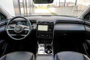 Pelēks Hyundai Tucson 2024 Marijampole, ar dzinēja tilpumu 1.60 L un nobraukumu 36 tūkst. km par 31450 €, foto 18 vietnē AUTOMOTO.COM.LV