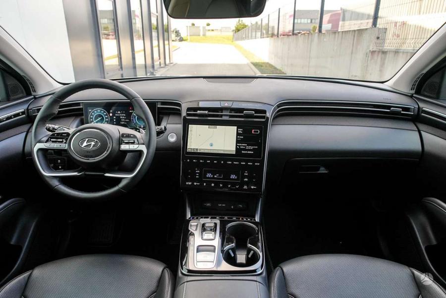 Pelēks Hyundai Tucson 2024 Marijampole, ar dzinēja tilpumu 1.60 L un nobraukumu 36 tūkst. km par 31450 €, foto 18 vietnē AUTOMOTO.COM.LV