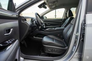 Pelēks Hyundai Tucson 2024 Marijampole, ar dzinēja tilpumu 1.60 L un nobraukumu 36 tūkst. km par 31450 €, foto 33 vietnē AUTOMOTO.COM.LV