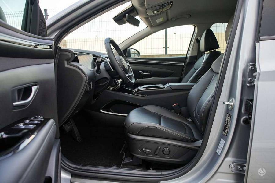 Pelēks Hyundai Tucson 2024 Marijampole, ar dzinēja tilpumu 1.60 L un nobraukumu 36 tūkst. km par 31450 €, foto 33 vietnē AUTOMOTO.COM.LV