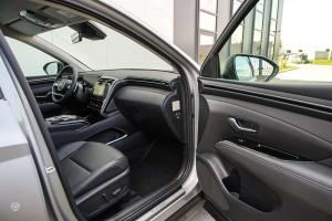 Pelēks Hyundai Tucson 2024 Marijampole, ar dzinēja tilpumu 1.60 L un nobraukumu 36 tūkst. km par 31450 €, foto 44 vietnē AUTOMOTO.COM.LV