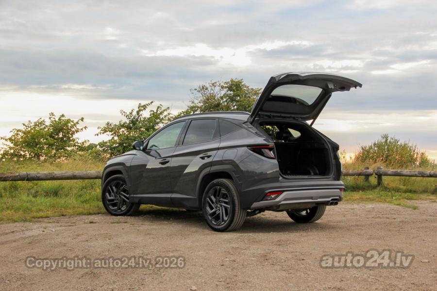 Pelēks Hyundai Tucson 2024 Tallina, ar dzinēja tilpumu 1.60 L un nobraukumu 36 tūkst. km par 41990 €, foto 7 vietnē AUTOMOTO.COM.LV