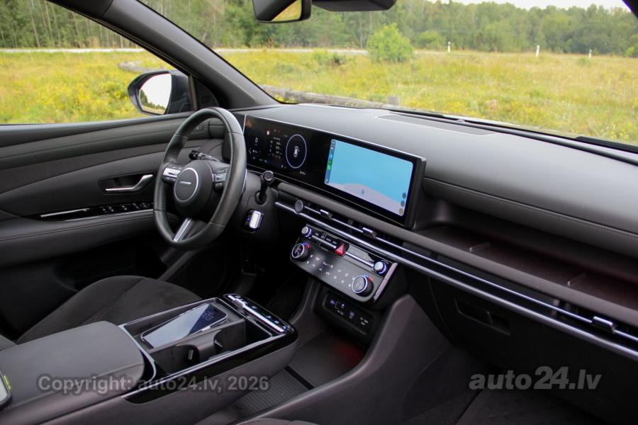 Grey Hyundai Tucson 2024 in Tallinn, with an engine capacity of 1.60 L and mileage of 36 thousand km for 41990 €, photo 13 on AUTOMOTO.COM.LV