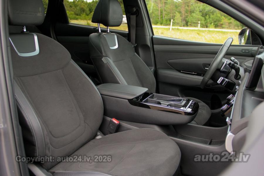 Grey Hyundai Tucson 2024 in Tallinn, with an engine capacity of 1.60 L and mileage of 36 thousand km for 41990 €, photo 15 on AUTOMOTO.COM.LV
