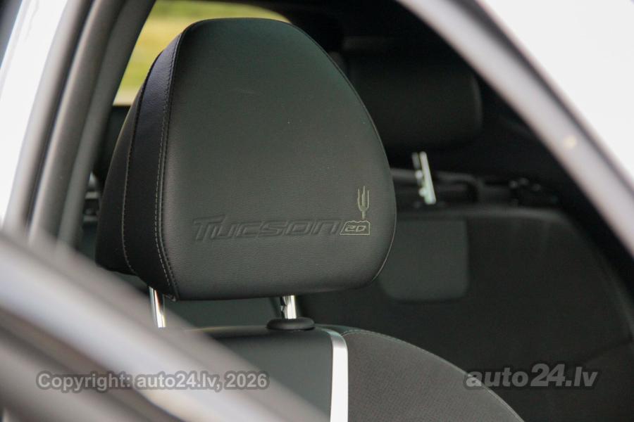 Grey Hyundai Tucson 2024 in Tallinn, with an engine capacity of 1.60 L and mileage of 36 thousand km for 41990 €, photo 16 on AUTOMOTO.COM.LV