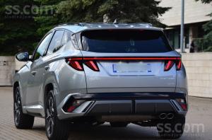 Pelēks Hyundai Tucson 2024 Rīga, ar dzinēja tilpumu 1.60 L un nobraukumu 35 tūkst. km par 31000 €, foto 16 vietnē AUTOMOTO.COM.LV