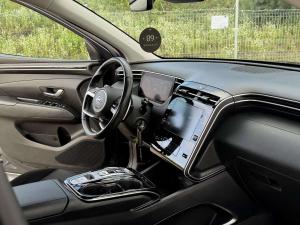 Pelēks Hyundai Tucson 2024 Tauragė, ar dzinēja tilpumu 1.60 L un nobraukumu 88 tūkst. km par 19200 €, foto 33 vietnē AUTOMOTO.COM.LV