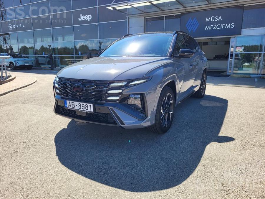Grey Hyundai Tucson 2026 in Riga, with an engine capacity of 1.60 L and mileage of 3 thousand km for 39999 €, photo 1 on AUTOMOTO.COM.LV