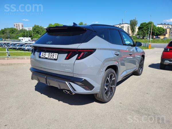 Grey Hyundai Tucson 2026 in Riga, with an engine capacity of 1.60 L and mileage of 3 thousand km for 39999 €, photo 5 on AUTOMOTO.COM.LV