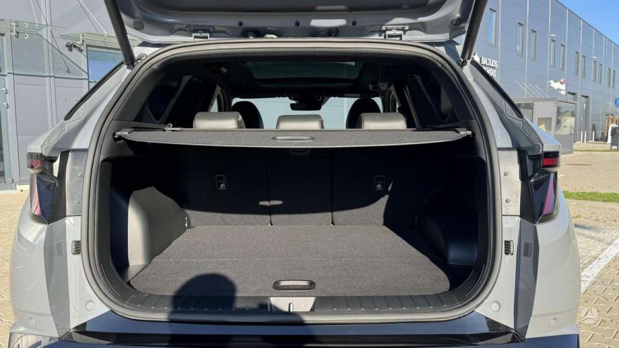Grey Hyundai Tucson 2026 in Vilnius, with an engine capacity of 1.60 L and mileage of 1 thousand km for 37500 €, photo 43 on AUTOMOTO.COM.LV