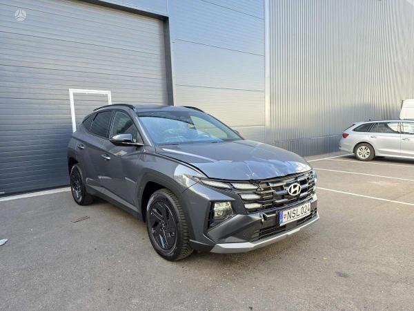Hyundai Tucson 2026 KauÅa vietnÄ PelÄks Hyundai Tucson 2026 KauÅa, ar dzinÄja tilpumu 1.60 L un nobraukumu 3 tÅ«kst. km par 21900 ā¬, foto 4 vietnÄ AUTOMOTO.COM.LV