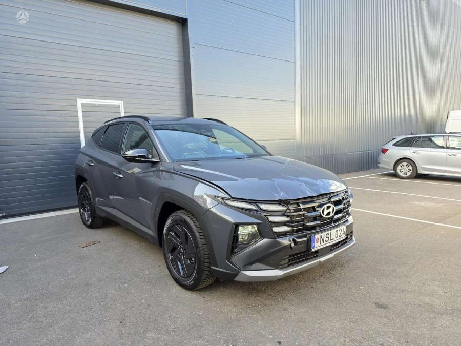 Pelēks Hyundai Tucson 2026 Kauņa, ar dzinēja tilpumu 1.60 L un nobraukumu 3 tūkst. km par 21900 €, foto 4 vietnē AUTOMOTO.COM.LV
