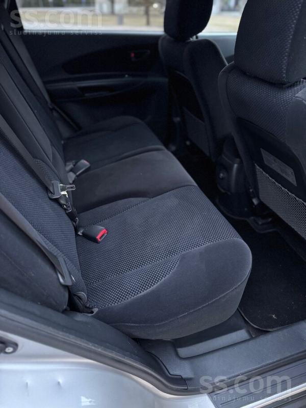 Pelēks Hyundai Tucson 2008 Rīga, ar dzinēja tilpumu 2.00 L un nobraukumu 259 tūkst. km par 4200 €, foto 10 vietnē AUTOMOTO.COM.LV