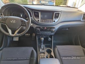 Grey Hyundai Tucson 2017 in Tallinn, with an engine capacity of 1.60 L and mileage of 73 thousand km for 14500 €, photo 11 on AUTOMOTO.COM.LV