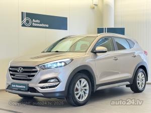 Grey Hyundai Tucson 2017 in Tallinn, with an engine capacity of 1.60 L and mileage of 76 thousand km for 14900 €, photo  on AUTOMOTO.COM.LV