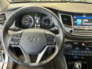 Grey Hyundai Tucson 2018 in Tallinn, with an engine capacity of 1.60 L and mileage of 97 thousand km for 12900 €, photo 11 on AUTOMOTO.COM.LV