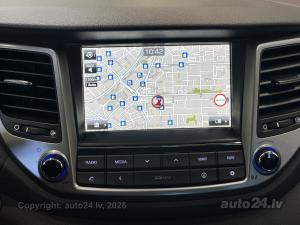 Grey Hyundai Tucson 2018 in Tallinn, with an engine capacity of 1.60 L and mileage of 97 thousand km for 12900 €, photo 19 on AUTOMOTO.COM.LV