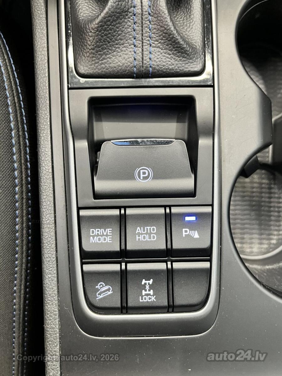 Grey Hyundai Tucson 2018 in Tallinn, with an engine capacity of 1.60 L and mileage of 97 thousand km for 12900 €, photo 23 on AUTOMOTO.COM.LV