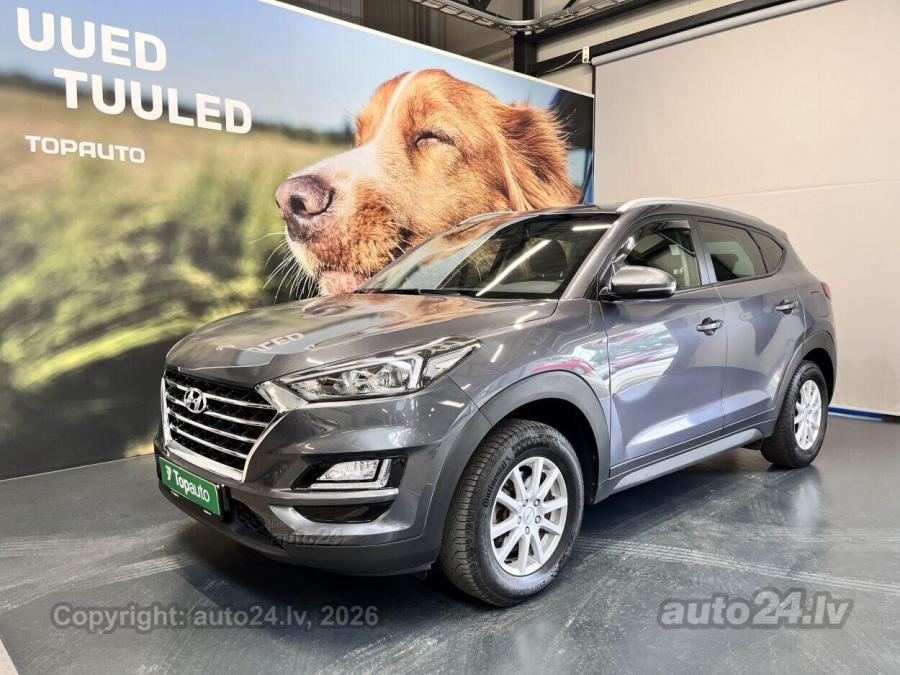 Grey Hyundai Tucson 2019 in Tallinn, with an engine capacity of 1.60 L and mileage of 197 thousand km for 12500 €, photo 1 on AUTOMOTO.COM.LV