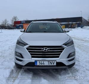 Grey Hyundai Tucson 2019 in Tallinn, with an engine capacity of 1.60 L and mileage of 106 thousand km for 15900 €, photo 2 on AUTOMOTO.COM.LV