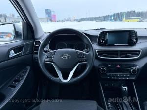 Grey Hyundai Tucson 2019 in Tallinn, with an engine capacity of 1.60 L and mileage of 106 thousand km for 15900 €, photo 17 on AUTOMOTO.COM.LV