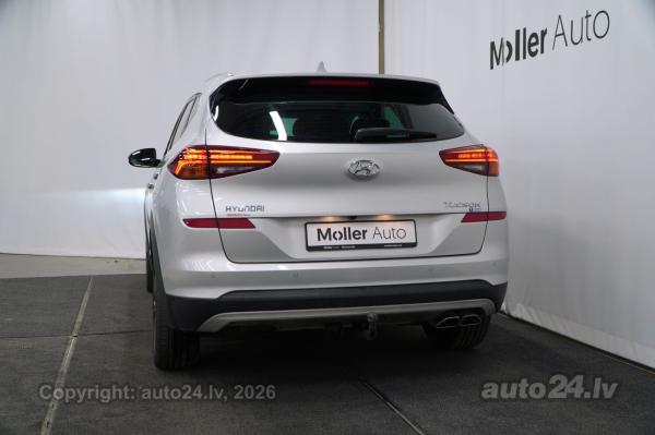 Grey Hyundai Tucson 2019 in Tallinn, with an engine capacity of 1.60 L and mileage of 81 thousand km for 16000 €, photo 5 on AUTOMOTO.COM.LV