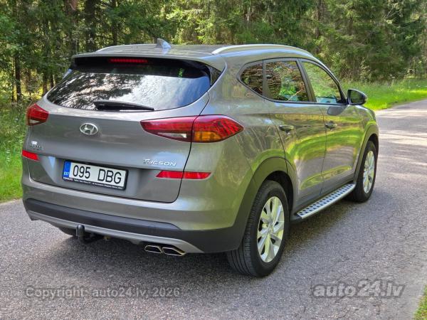 Pelēks Hyundai Tucson 2019 Tallina, ar dzinēja tilpumu 1.60 L un nobraukumu 116 tūkst. km par 16500 €, foto 4 vietnē AUTOMOTO.COM.LV